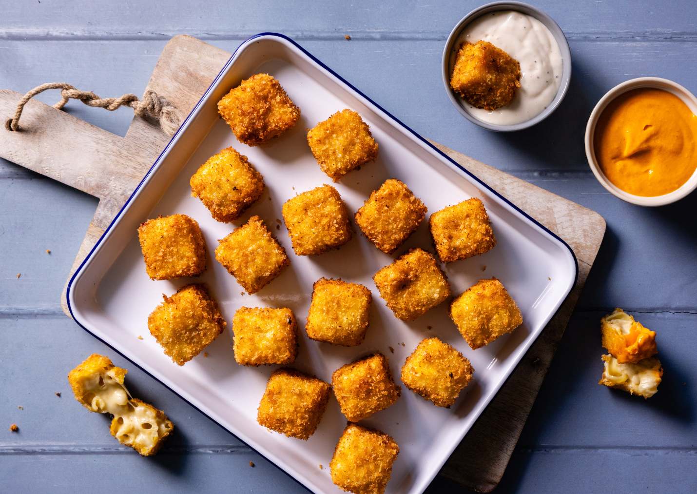 Cheesy Mac Bites
